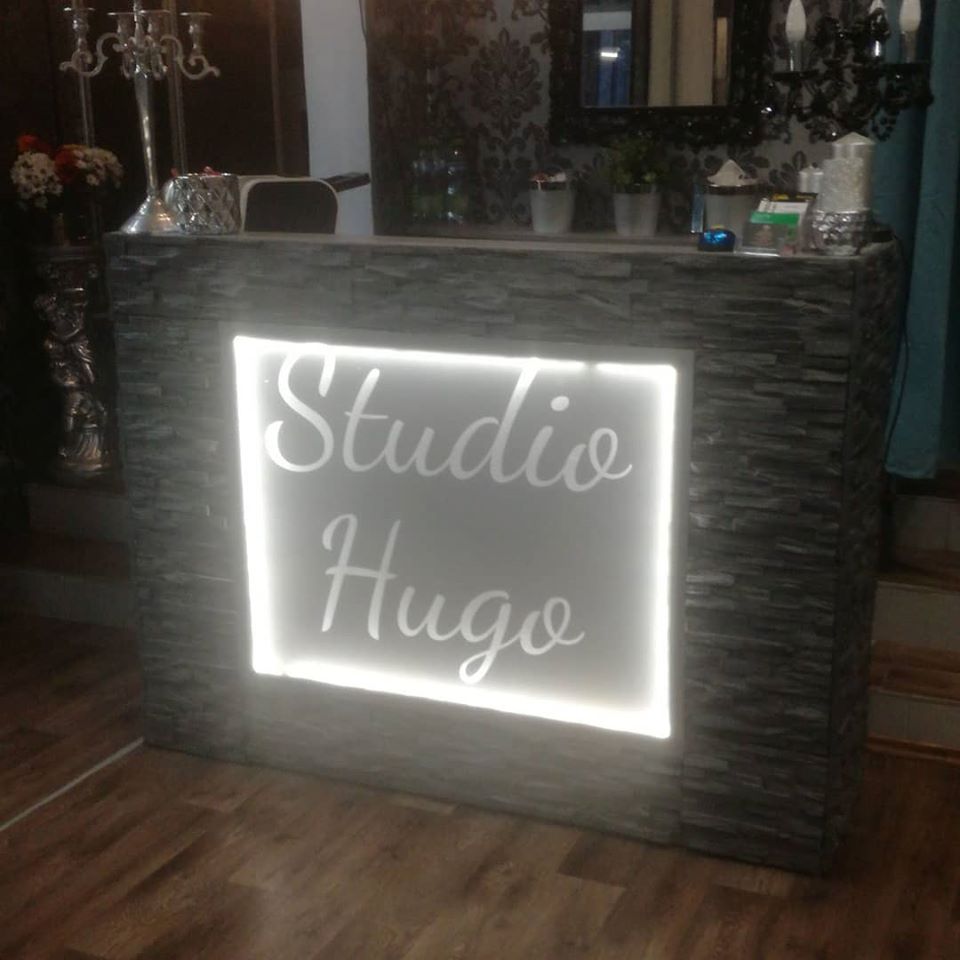Studio Hugo Nails Praha - manikúra, pedikúra, modeláž nehtů ...